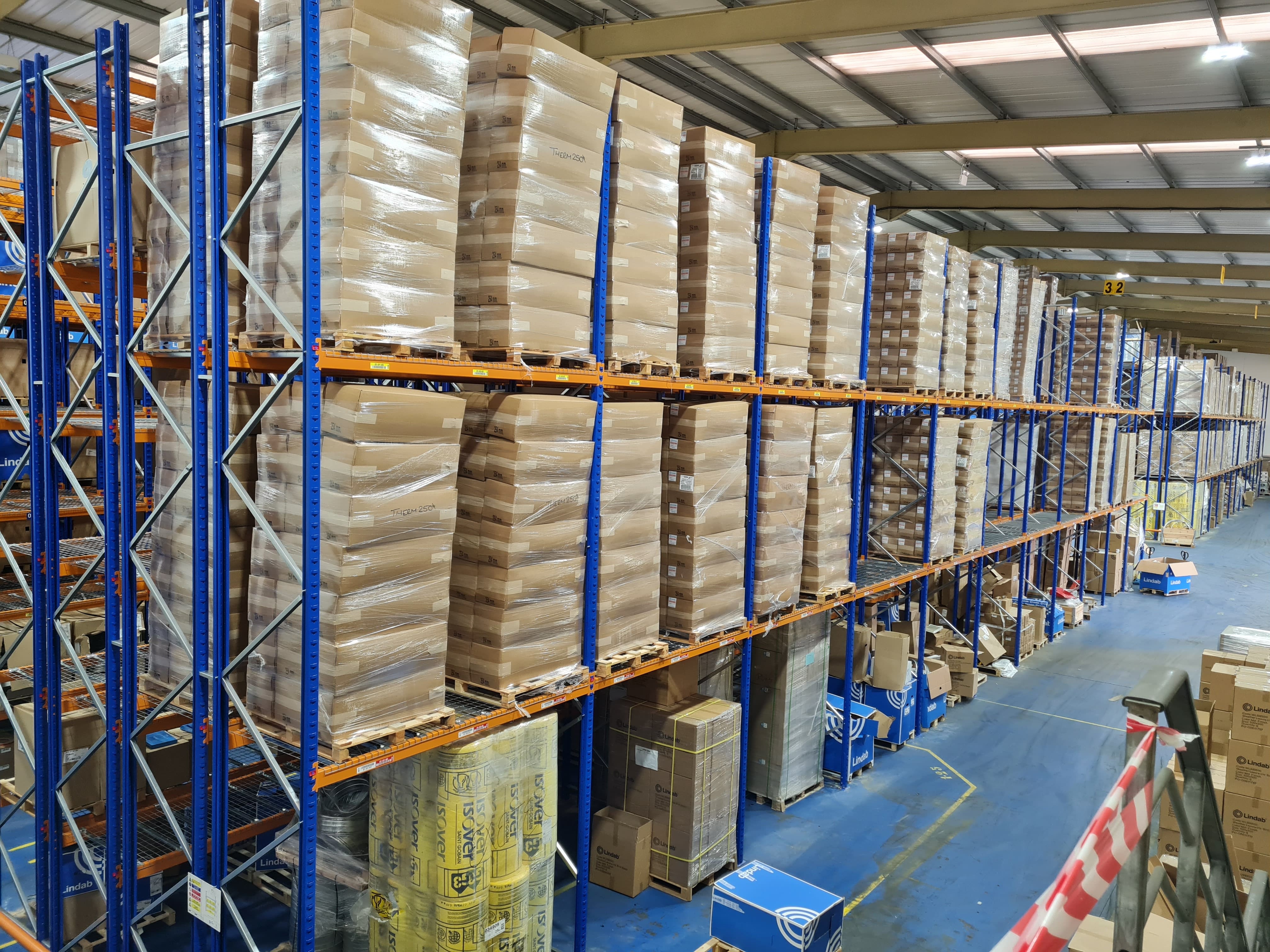 Industrial Pallet Racking Kettering | Mowbray Workspace Solutions